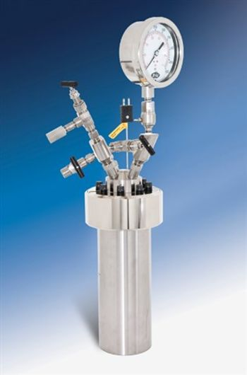 Parr Instrument Company - Series 4605-4626 High Pressure Vessels, 600 ...