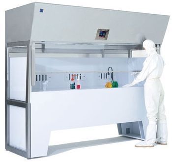 Terra Universal - Vertical Laminar Flow (VLF) Station Community ...